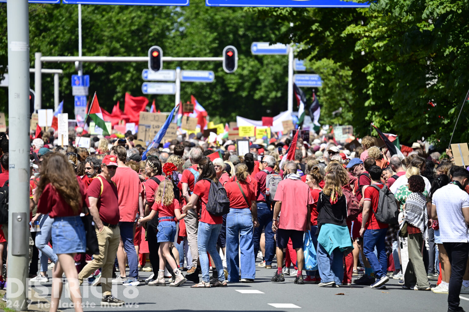 Opnieuw Rode Lijn-demonstratie voor Gaza Malieveld Den Haag - District8.net