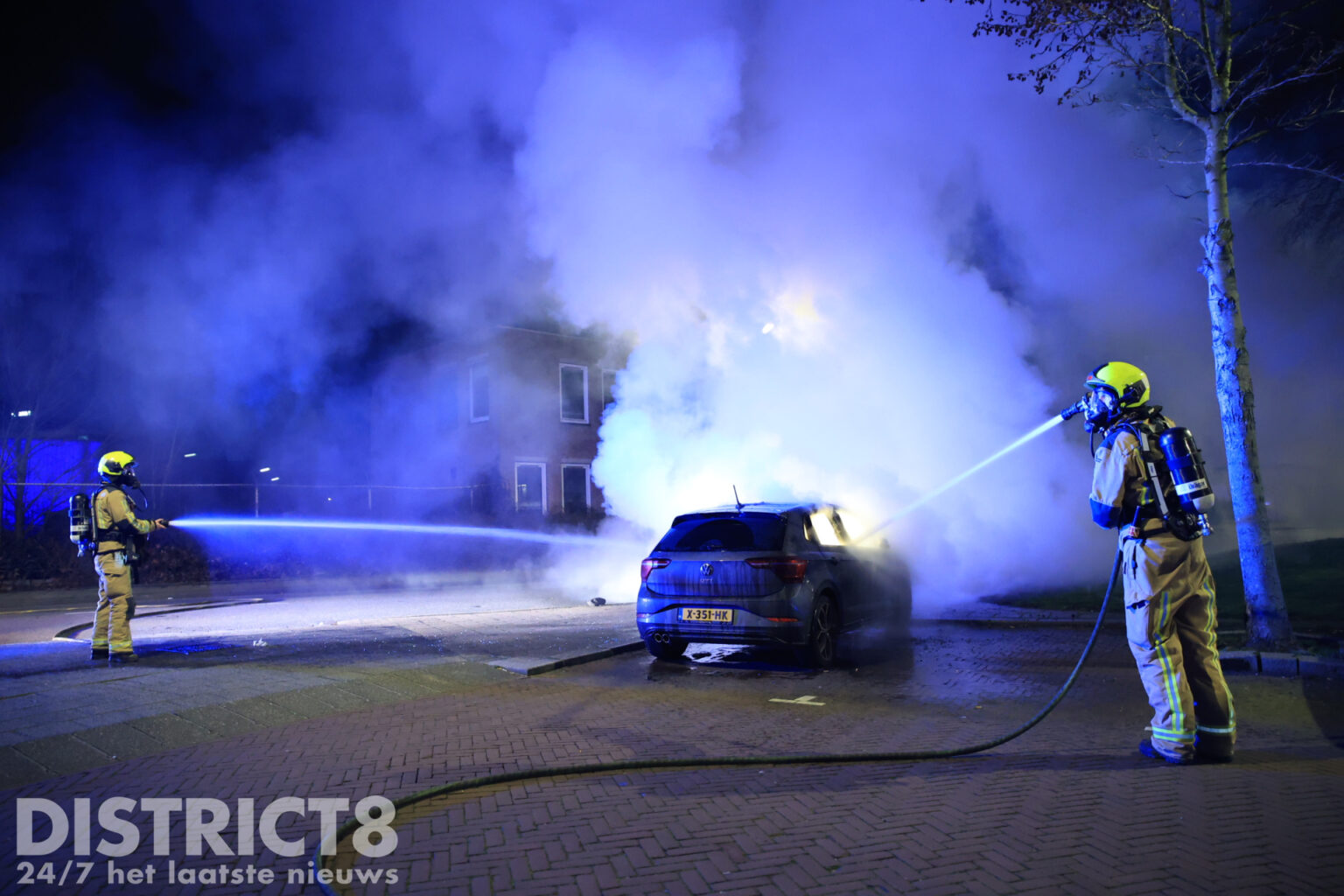 Geparkeerde auto doelwit van brandstichting Hendrick de Keyserweg Delft ...