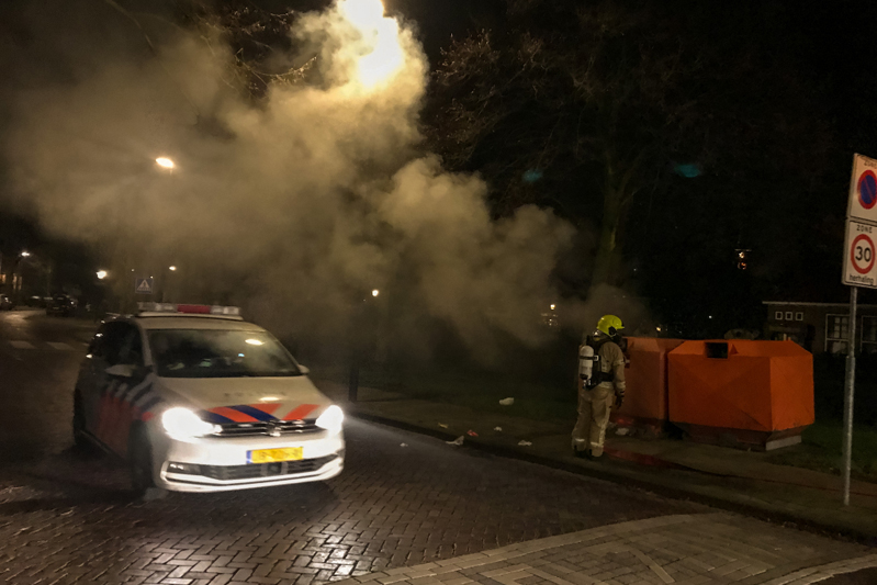 Brandweer in Vlaardingen weer druk met buitenbranden Vlaardingen ... Brandweer in Vlaardingen weer druk met buitenbranden Vlaardingen ...