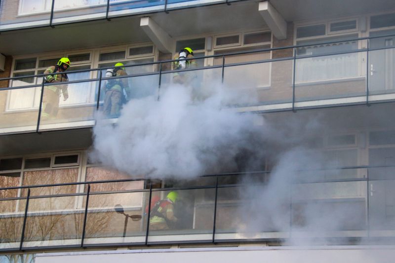 Dode bij brand in woning Zwaluwenlaan Vlaardingen - District8.net Dode bij brand in woning Zwaluwenlaan Vlaardingen - District8.net