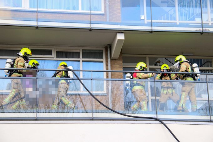 Dode bij brand in woning Zwaluwenlaan Vlaardingen - District8.net Dode bij brand in woning Zwaluwenlaan Vlaardingen - District8.net